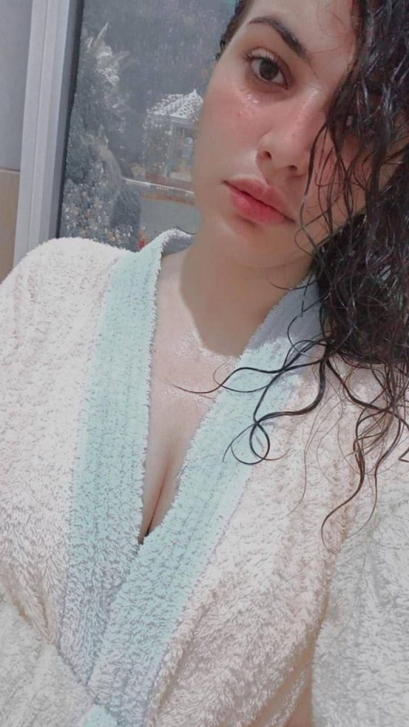 Arabian Nudes arabian-nudes